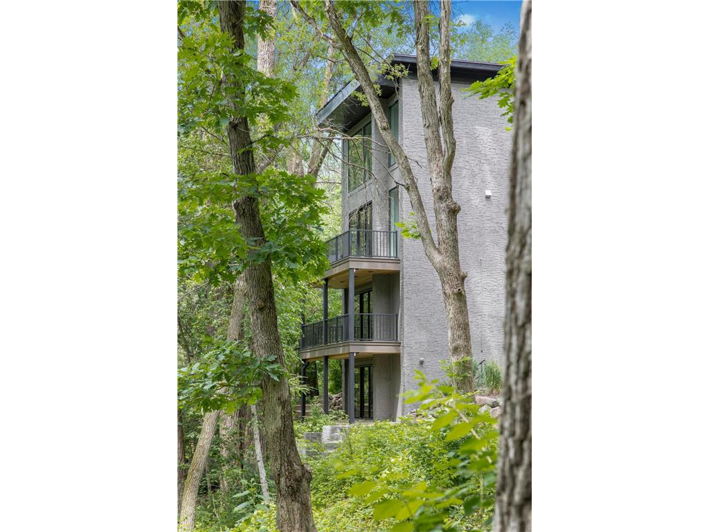 62 E Pleasant Lake Road, North Oaks, MN, 55127 | MLS: 6451519 | Edina ...