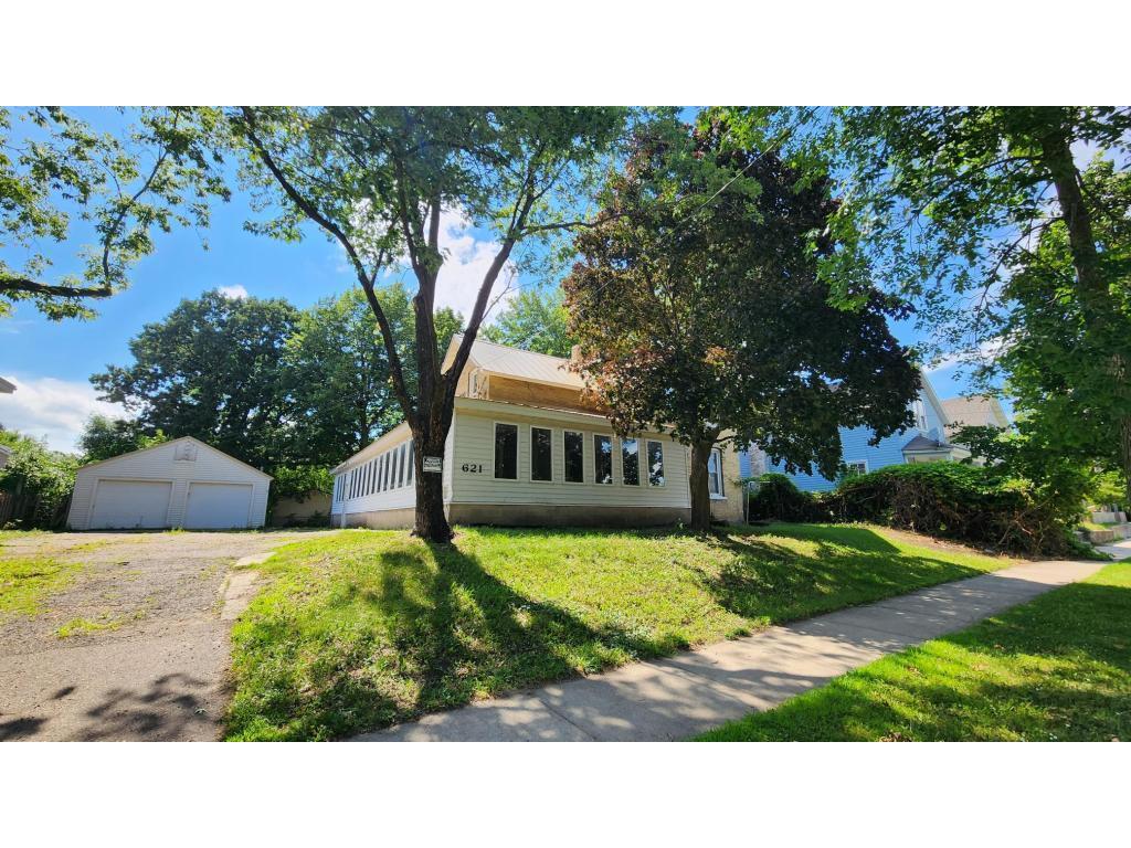 621 8th Avenue N, Saint Cloud, MN, 56303 | MLS: 6768025 | Edina Realty