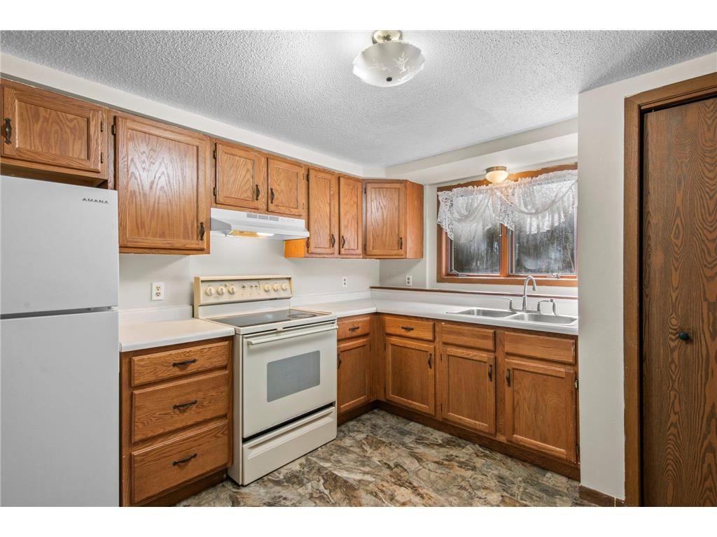 623 Big Lake Court, Osceola, WI, 54020 | MLS: 6709827 | Edina Realty