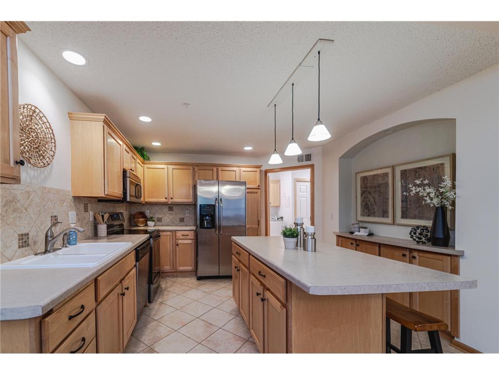 625 Wesley Commons Drive #36, Golden Valley, MN, 55427 | MLS: 6752542 ...