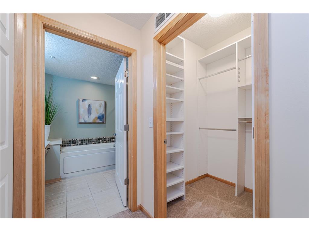 625 Wesley Commons Drive #36, Golden Valley, MN, 55427 | MLS: 6752542 ...