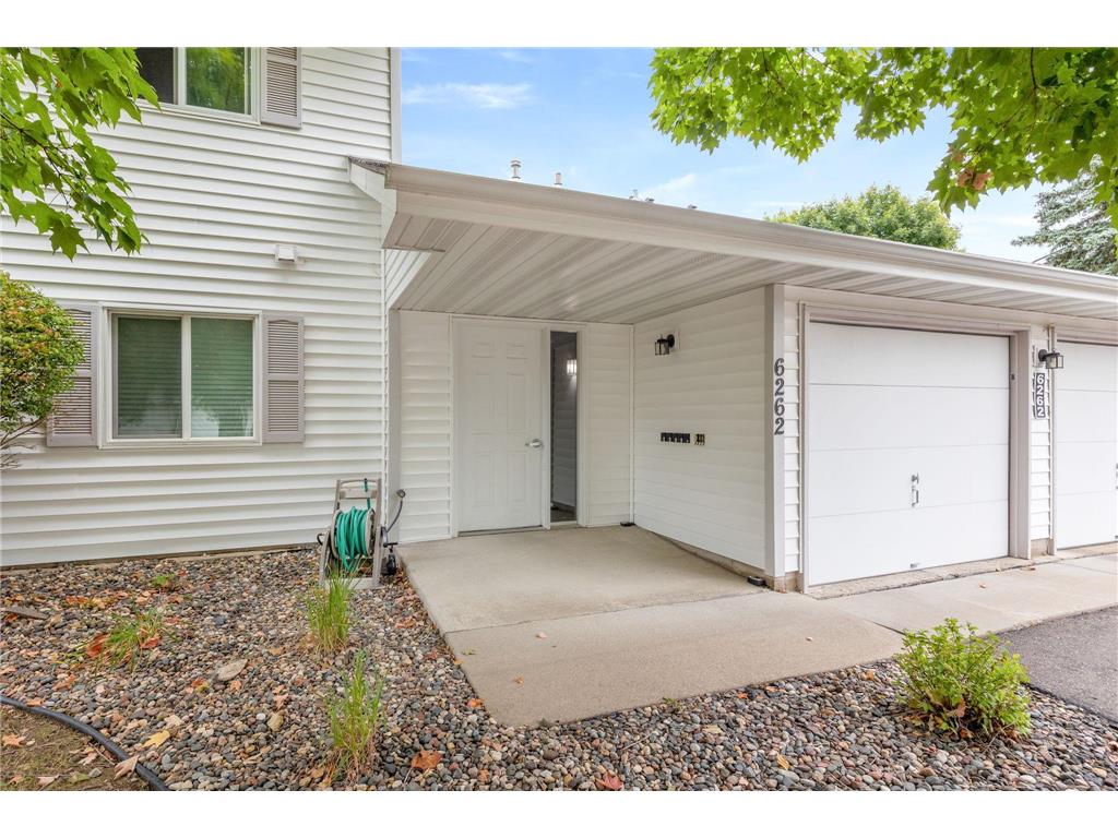 6262 Magda Drive #A, Maple Grove, MN, 55369 | MLS: 6428362 | Edina Realty