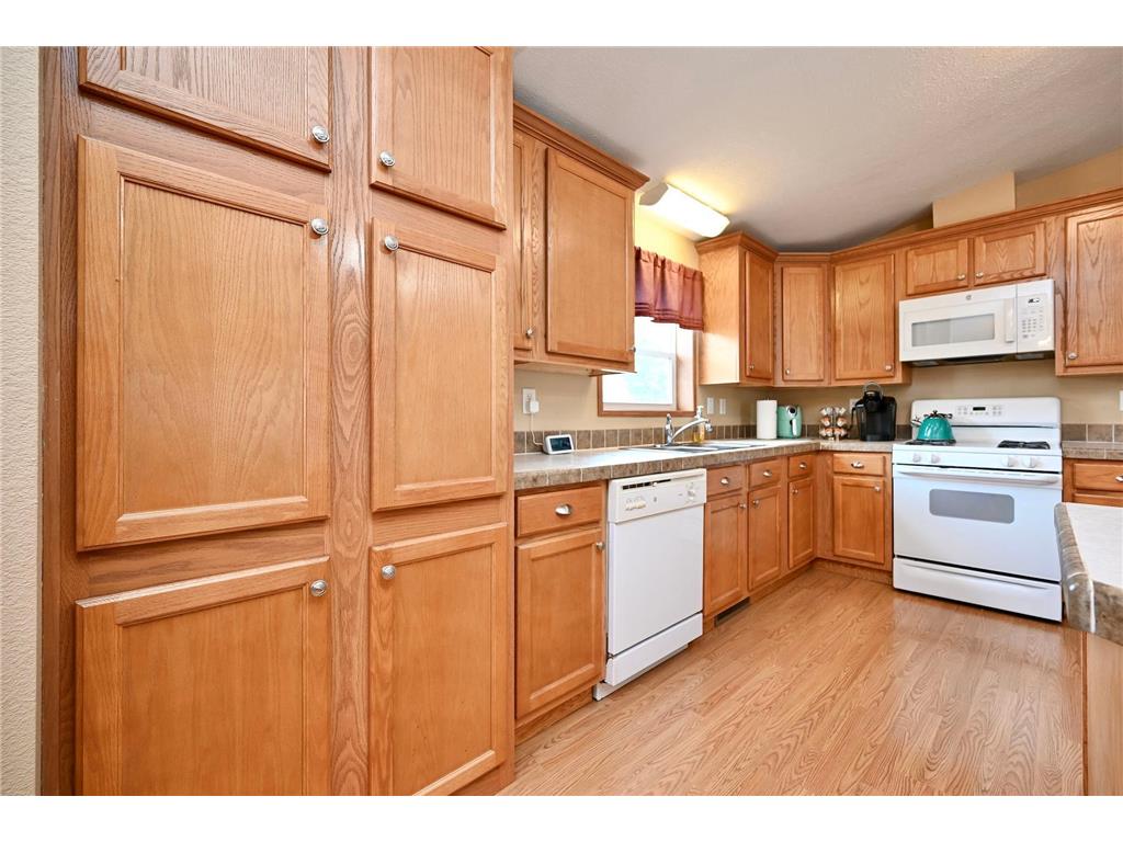 6266 Jonathan Drive NW, Rochester, MN, 55901 | MLS: 6767591 | Edina Realty