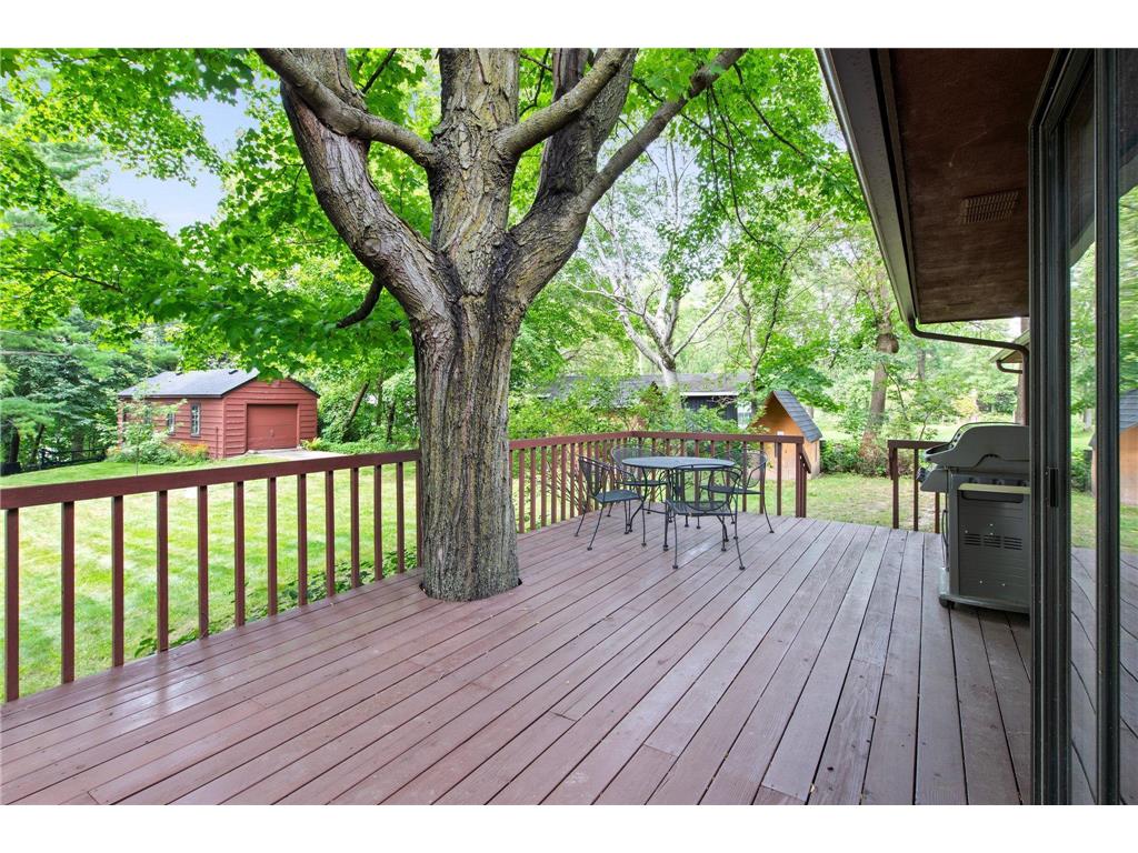 6275 Lake Sarah Heights Drive, Greenfield, MN, 55373 | MLS: 6649651 ...