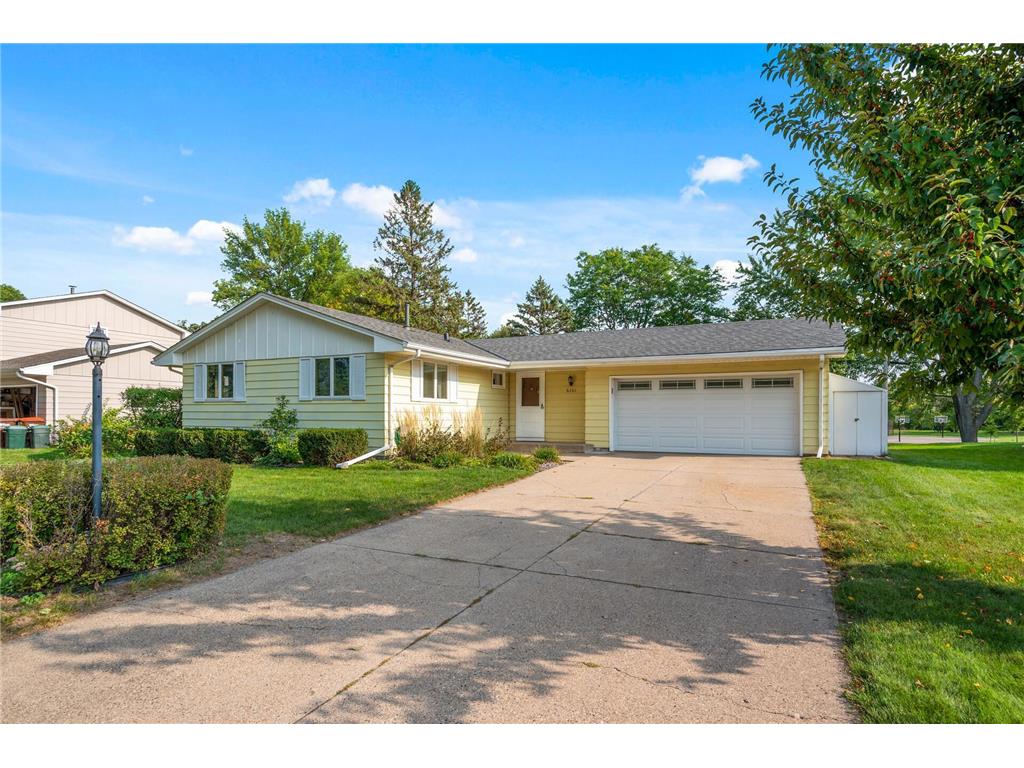 6301 Birchwood Road, Woodbury, MN, 55125 | MLS: 6258534 | Edina Realty