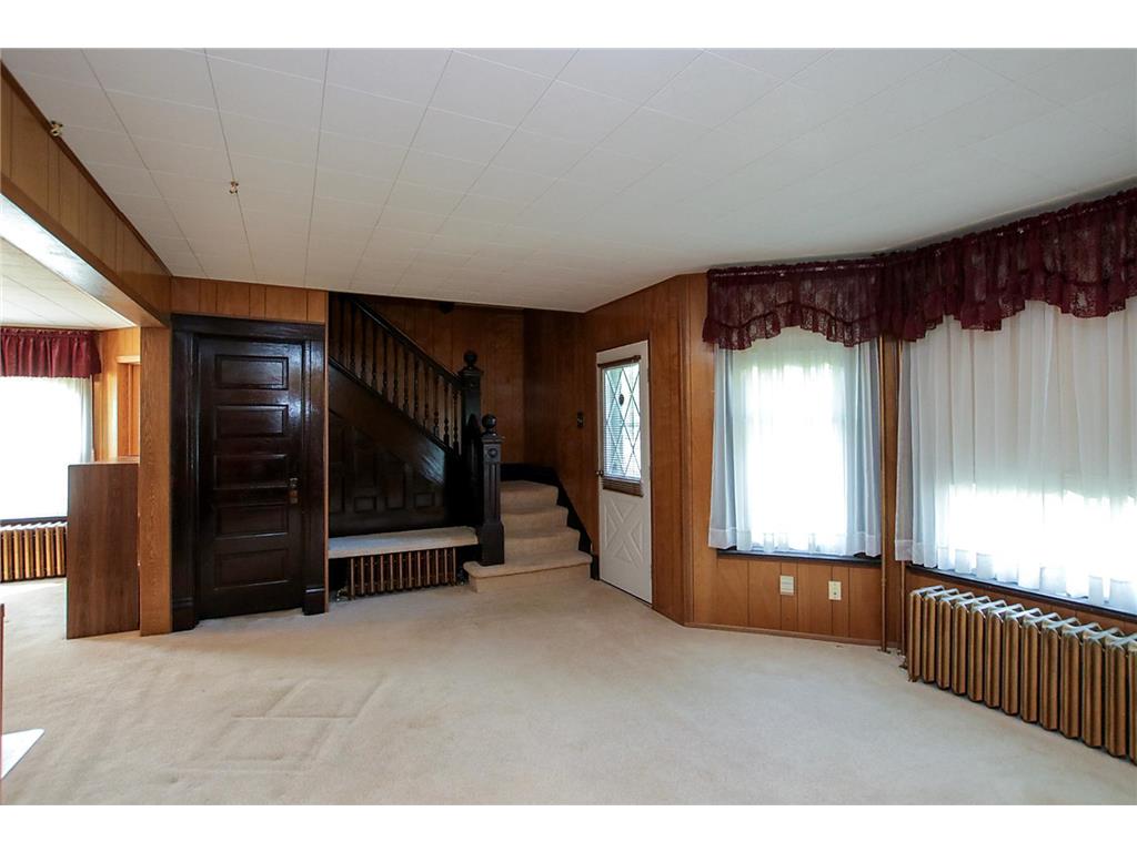 631 Mowbray Street, Stewart, MN, 55385 | MLS: 6720987 | Edina Realty