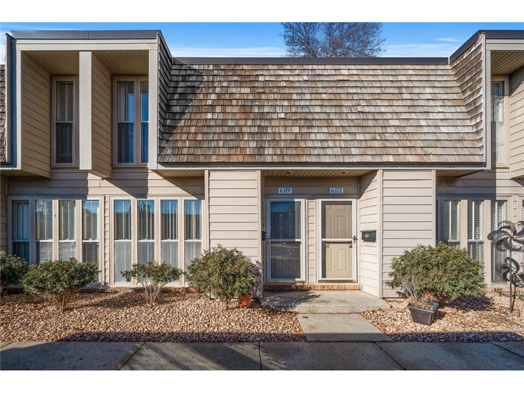 6319 Barrie Road, Edina, MN, 55435 | MLS: 6479694 | Edina Realty