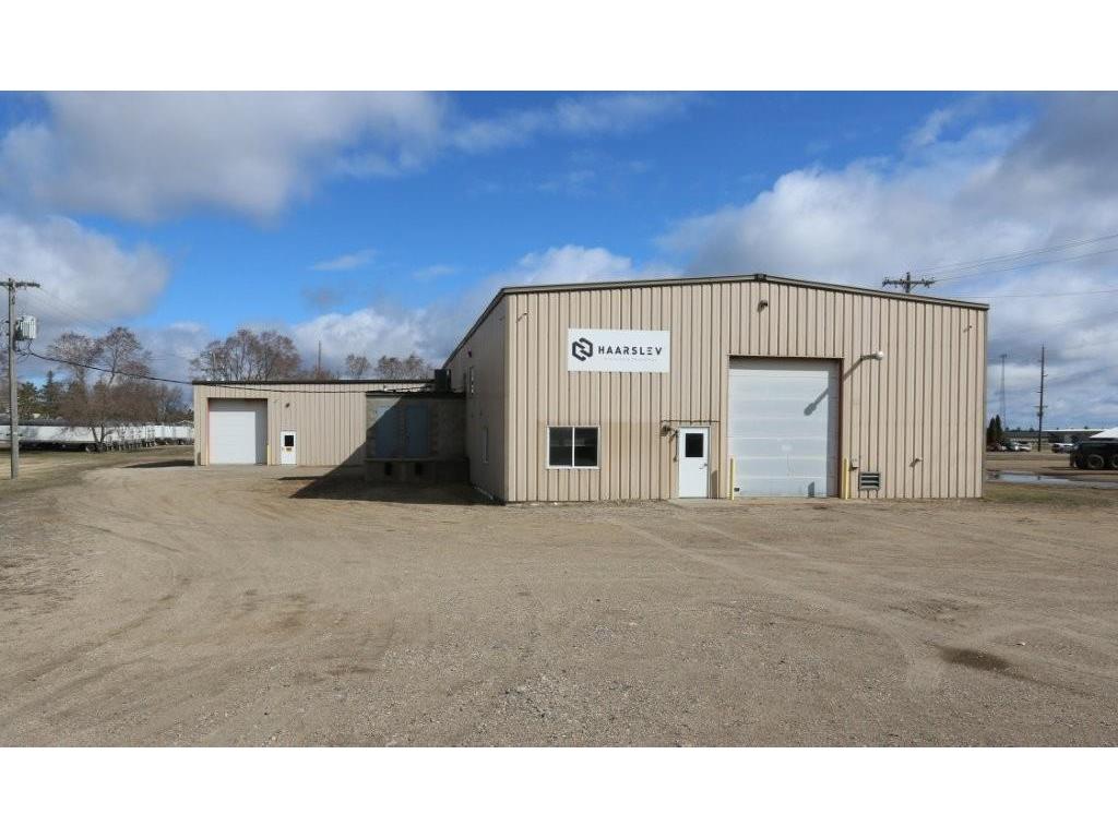 635 2nd Street NE, Perham, MN, 56573 | MLS: 6703975 | Edina Realty