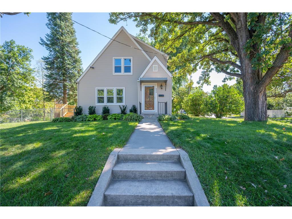 640 11th Street SW, Rochester, MN, 55902 | MLS: 6340076 | Edina Realty