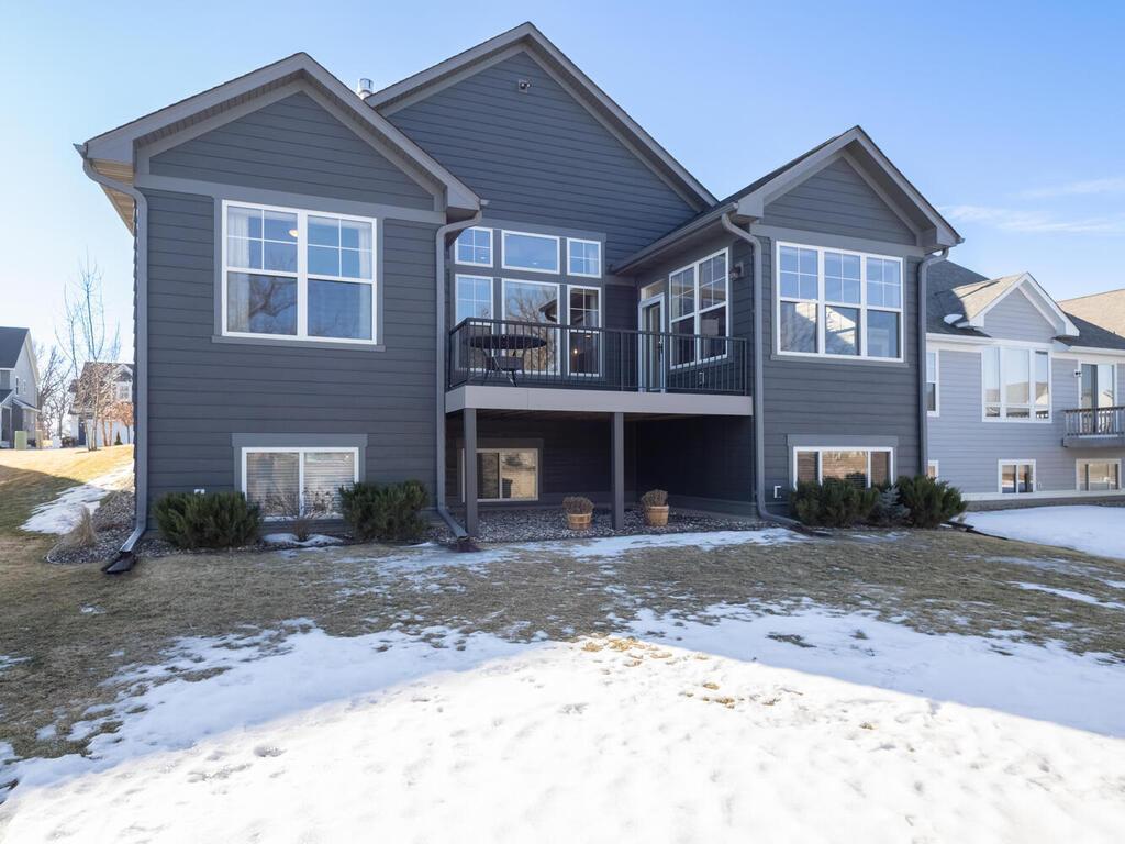 6438 Timber Arch Drive, Chaska, MN, 55318 | MLS: 7019252 | Edina Realty