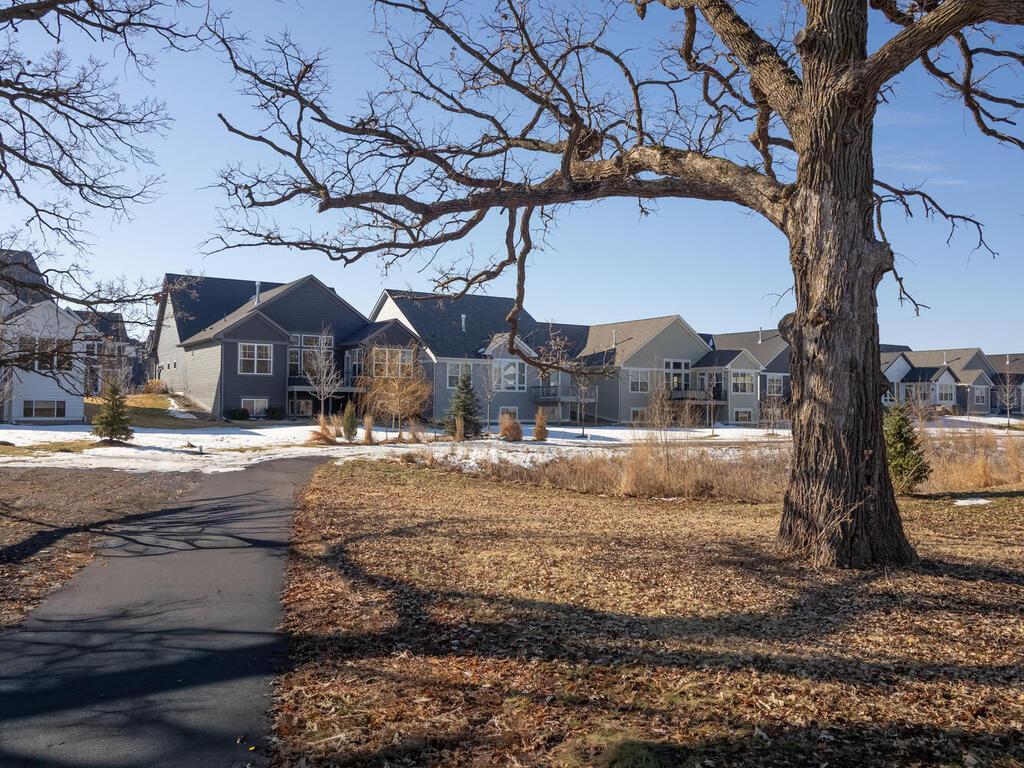6438 Timber Arch Drive, Chaska, MN, 55318 | MLS: 7019252 | Edina Realty