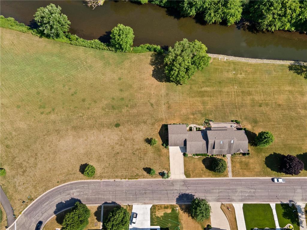 645 Riverwood Drive SW, Owatonna, MN, 55060 | MLS: 6512218 | Edina Realty