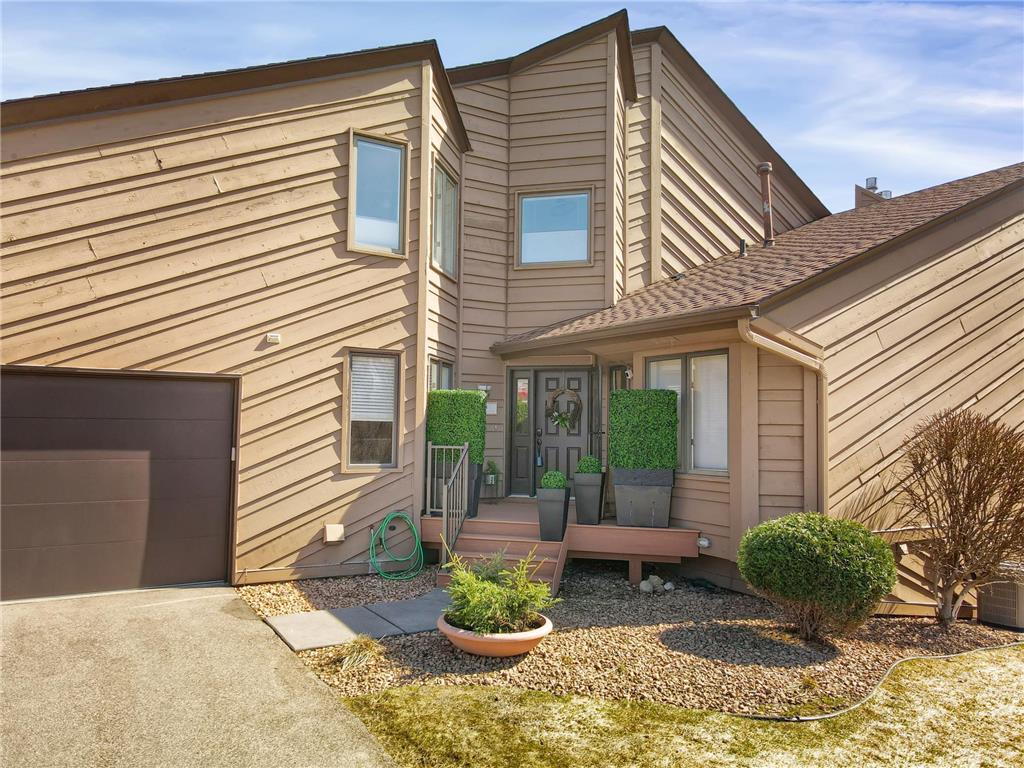 6502 Harbor Place NE, Prior Lake, MN, 55372 | MLS: 6348867 | Edina Realty