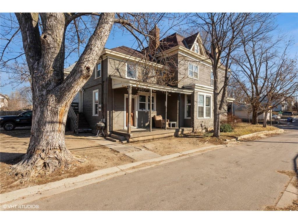 653 Burr Street, Saint Paul, MN, 55130 | MLS: 6496379 | Edina Realty