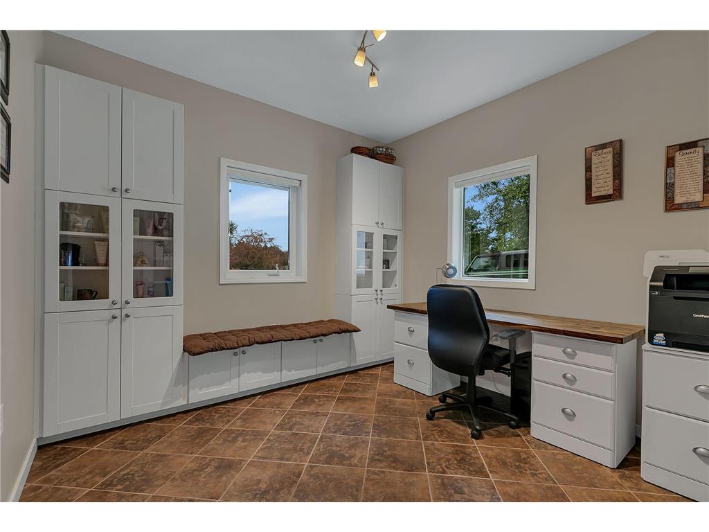 6536 Kenwood Road, Saint Cloud, MN, 56303 | MLS: 6744231 | Edina Realty