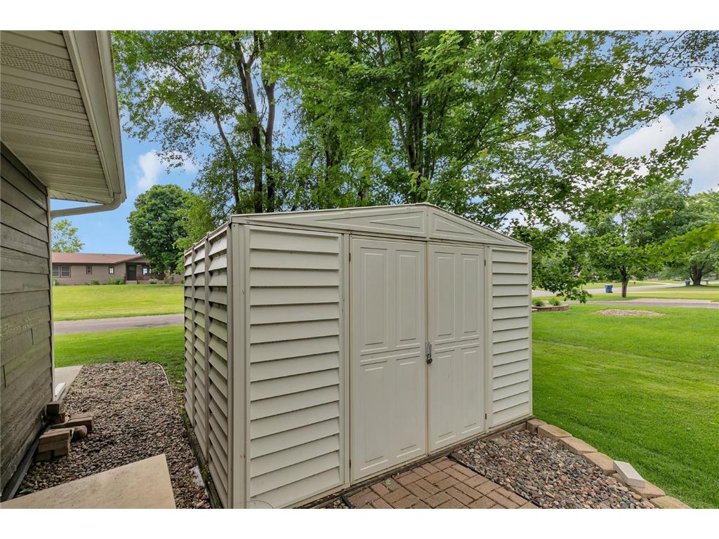 6536 Kenwood Road, Saint Cloud, MN, 56303 | MLS: 6744231 | Edina Realty