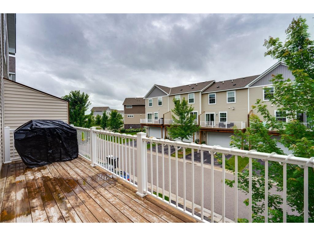 656 Town Center Parkway, Lino Lakes, MN, 55014 | MLS: 6523190 | Edina ...