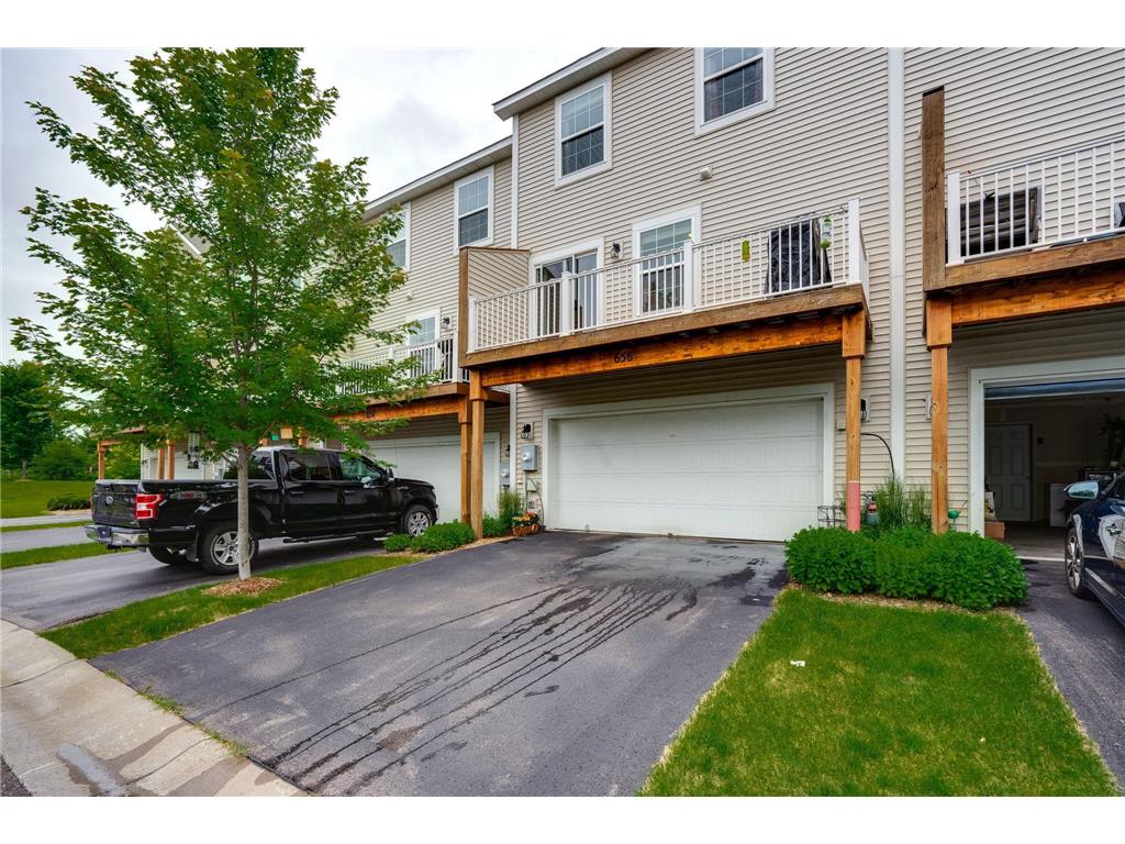 656 Town Center Parkway, Lino Lakes, MN, 55014 | MLS: 6523190 | Edina ...