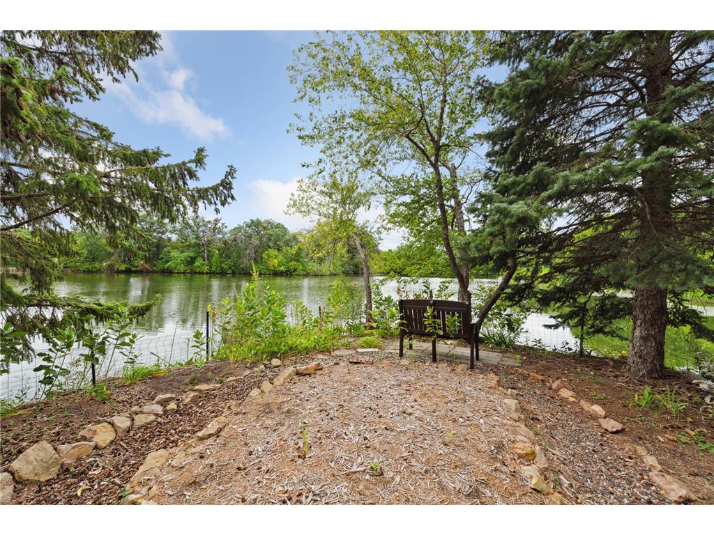 6566 France Avenue S #201, Edina, MN, 55435 | MLS: 6440144 | Edina Realty