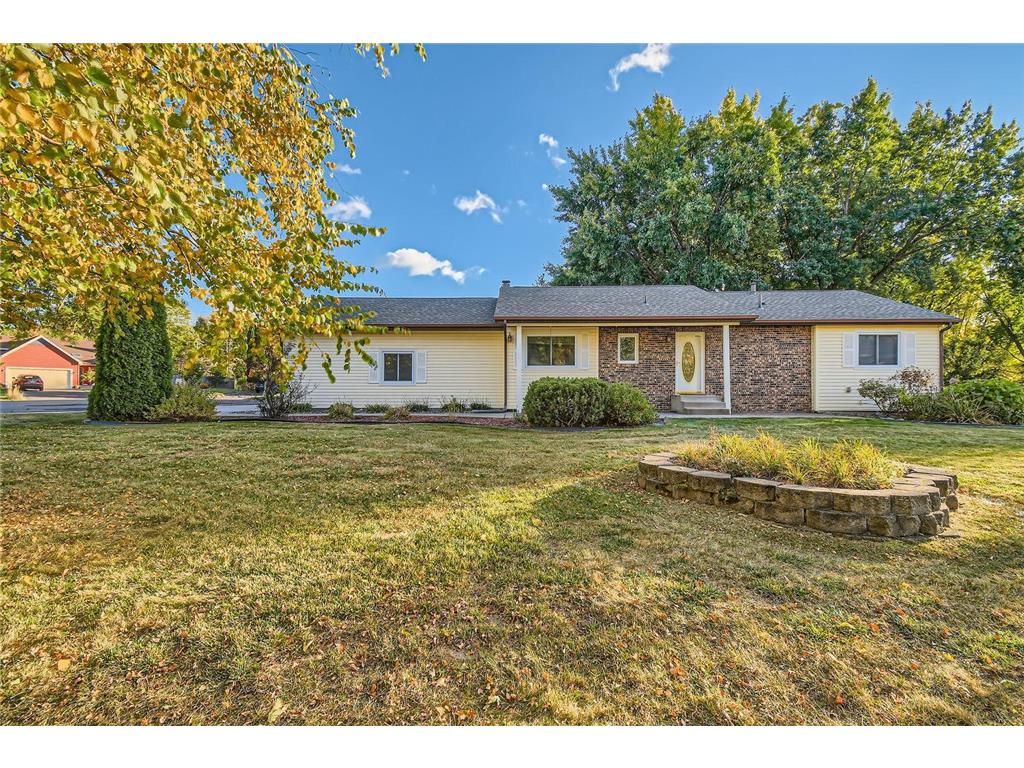 6575 49th Street Court N, Oakdale, MN, 55128 | MLS: 6583349 | Edina Realty