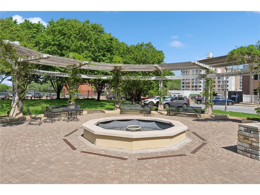 6600 Lyndale Avenue S #1000, Richfield, MN, 55423 | MLS: 6714507 | Edina Realty