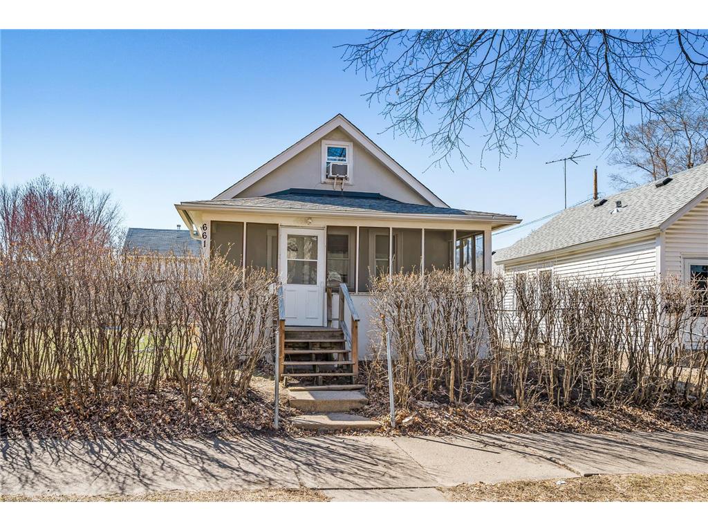 661 Kent Street, Saint Paul, MN, 55103 | MLS: 6701271 | Edina Realty