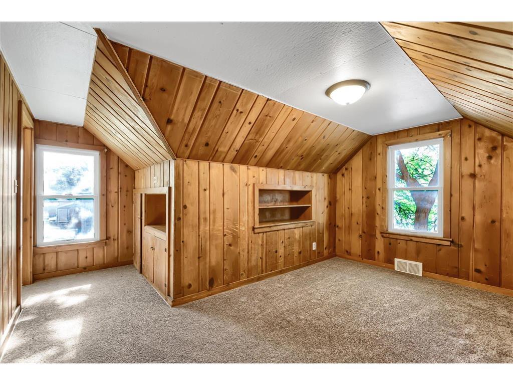 667 W Broadway Avenue, Forest Lake, MN, 55025 | MLS: 6544432 | Edina Realty