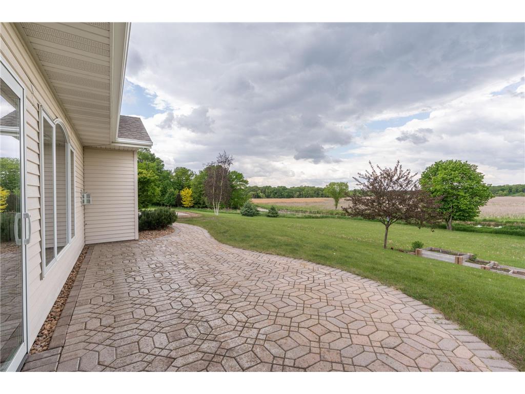 673 W River Drive, New London, MN, 56273 | MLS: 6724885 | Edina Realty