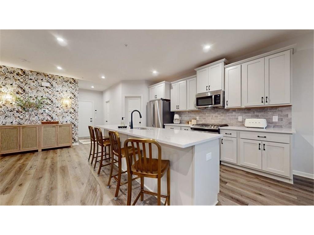 6775 Bluestem Way, Minnetrista, MN, 55331 | MLS: 6732723 | Edina Realty