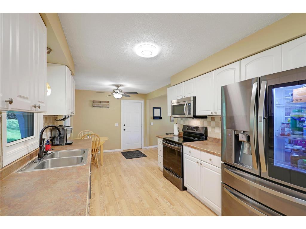 6788 147th Street W, Savage, MN, 55378 | MLS: 6621327 | Edina Realty