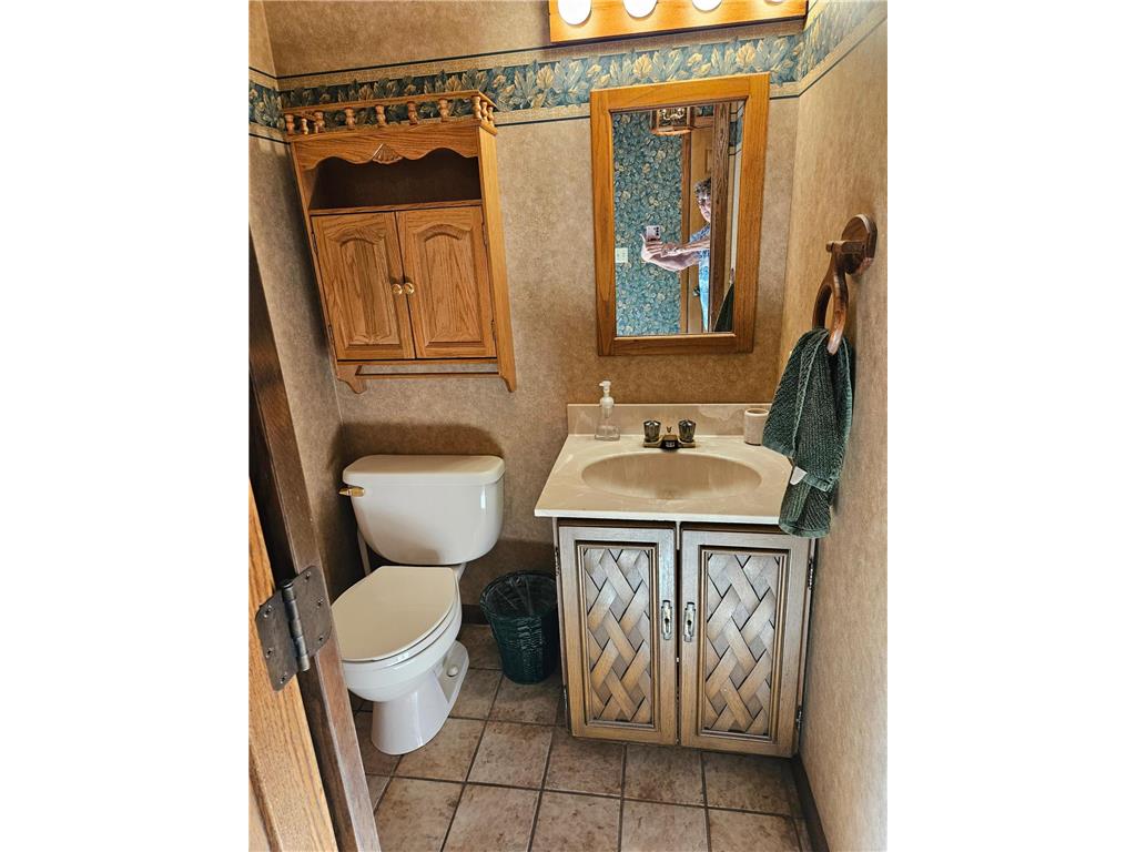 67923 270th Street, Alden, MN, 56009 | MLS: 6587963 | Edina Realty