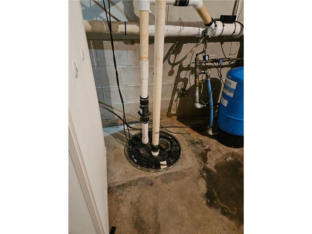 67923 270th Street, Alden, MN, 56009 | MLS: 6587963 | Edina Realty