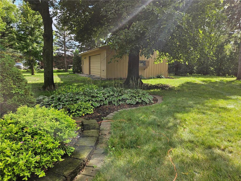 67923 270th Street, Alden, MN, 56009 | MLS: 6587963 | Edina Realty