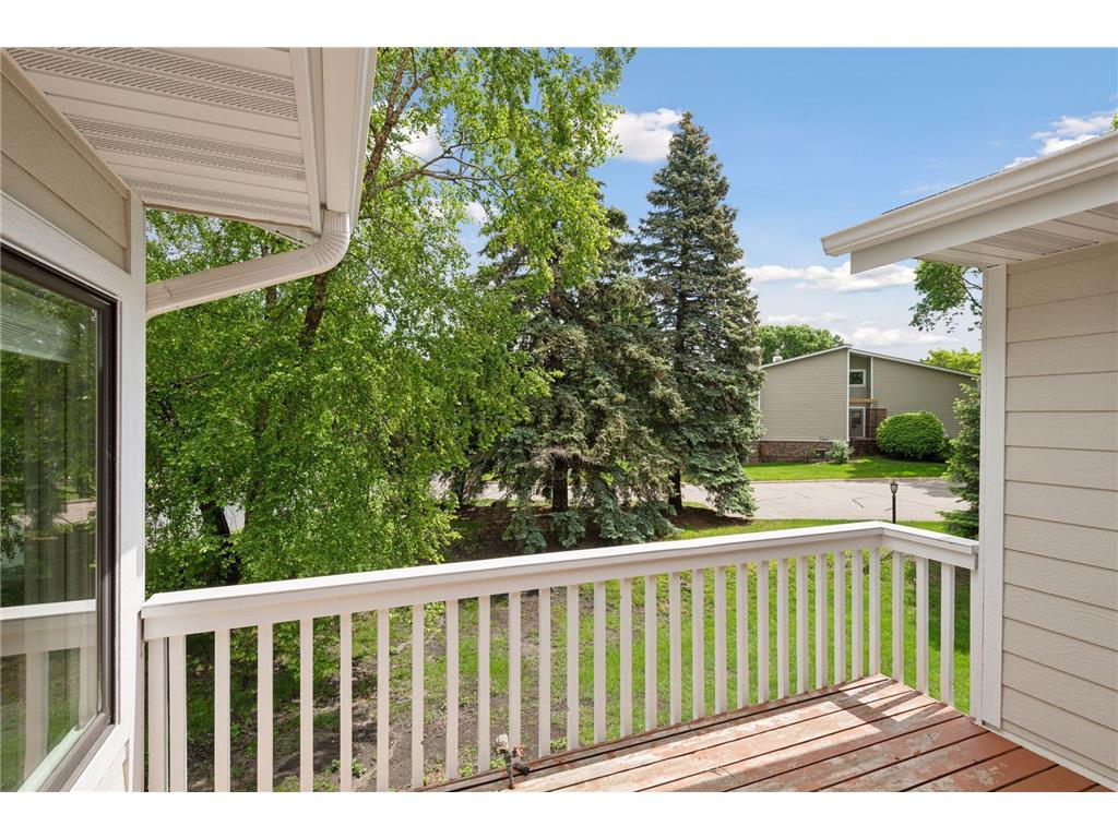 6801 W 82nd Street, Bloomington, MN, 55438 | MLS: 6578723 | Edina Realty