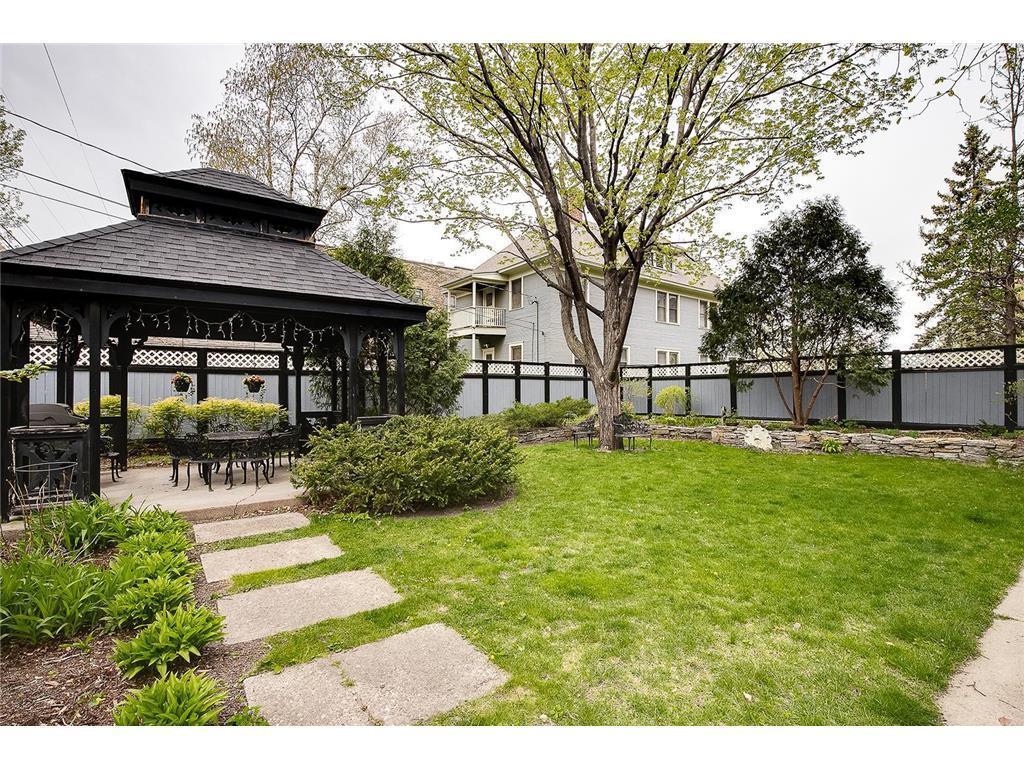 688 Holly Avenue #3, Saint Paul, MN, 55104 | MLS: 6507205 | Edina Realty