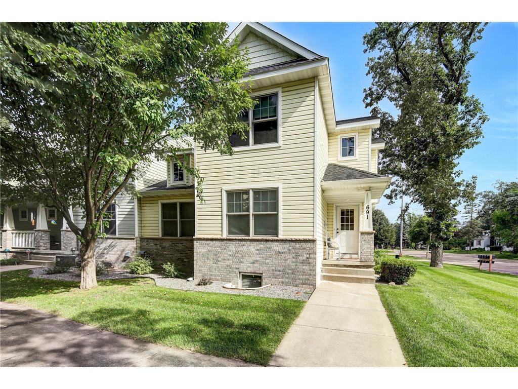 691 Lake Street N, Big Lake, MN, 55309 | MLS: 6402552 | Edina Realty