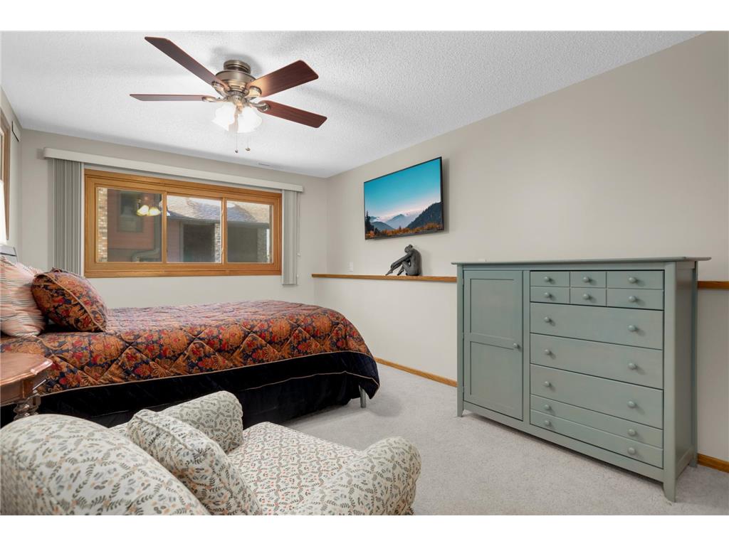 6948 Raven Court, Eden Prairie, MN, 55346 | MLS: 7021402 | Edina Realty