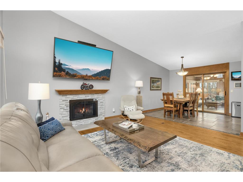 6948 Raven Court, Eden Prairie, MN, 55346 | MLS: 7021402 | Edina Realty