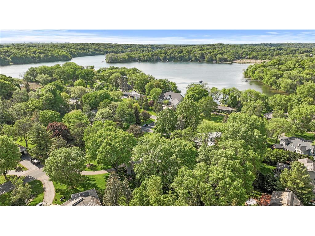 7003 Cheyenne Trail, Chanhassen, MN, 55317 | MLS: 6510684 | Edina Realty