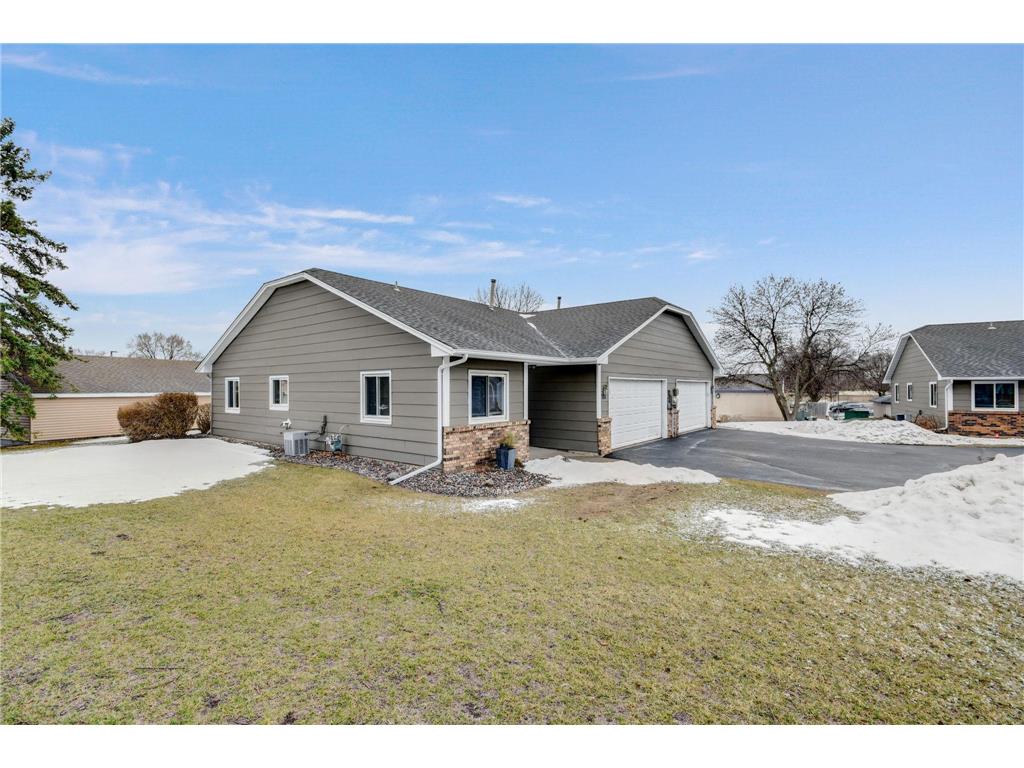 701 Auburn Place NW, Elk River, MN, 55330 | MLS: 6509965 | Edina Realty