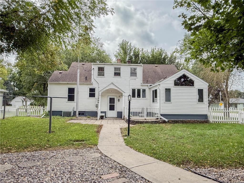 708 E Elm Avenue, Olivia, MN, 56277 | MLS: 6793169 | Edina Realty