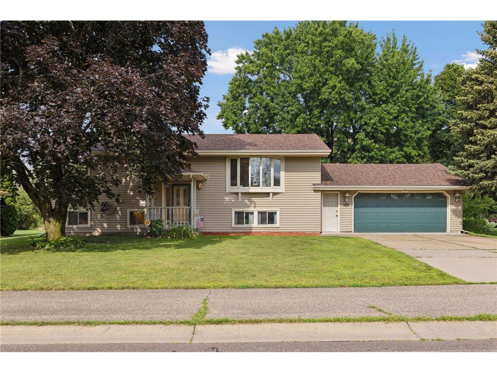 7087 Brian Drive, Centerville, MN, 55038 | MLS: 6577096 | Edina Realty