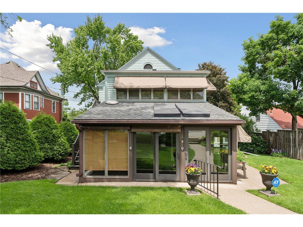 709 W 4th Street, Red Wing, MN, 55066 | MLS: 6482954 | Edina Realty