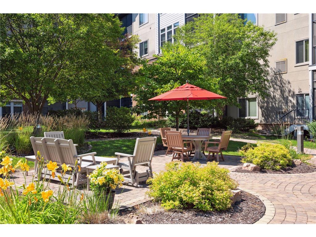 7100 Metro Boulevard #206, Edina, MN, 55439 | MLS: 6698910 | Edina Realty