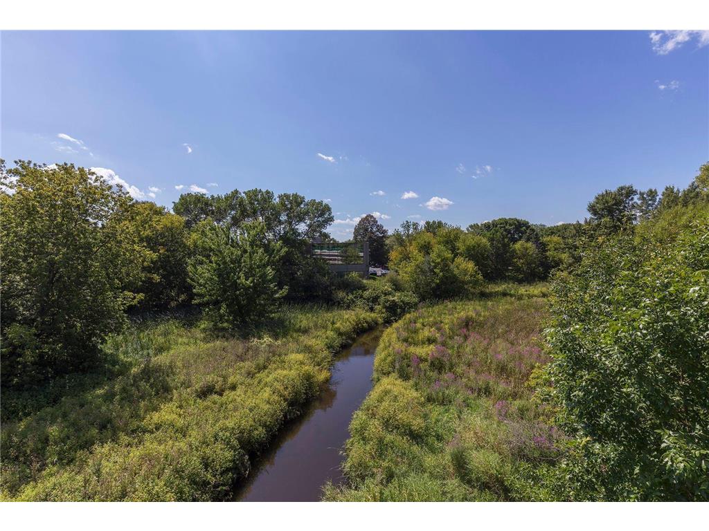 7100 Metro Boulevard #401, Edina, MN, 55439 | MLS: 6757445 | Edina Realty