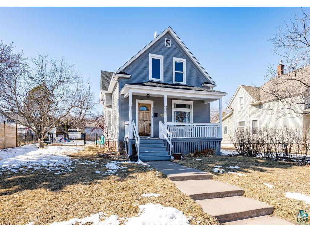 711 E 8th Street, Duluth, MN, 55805 | MLS: 6701831 | Edina Realty