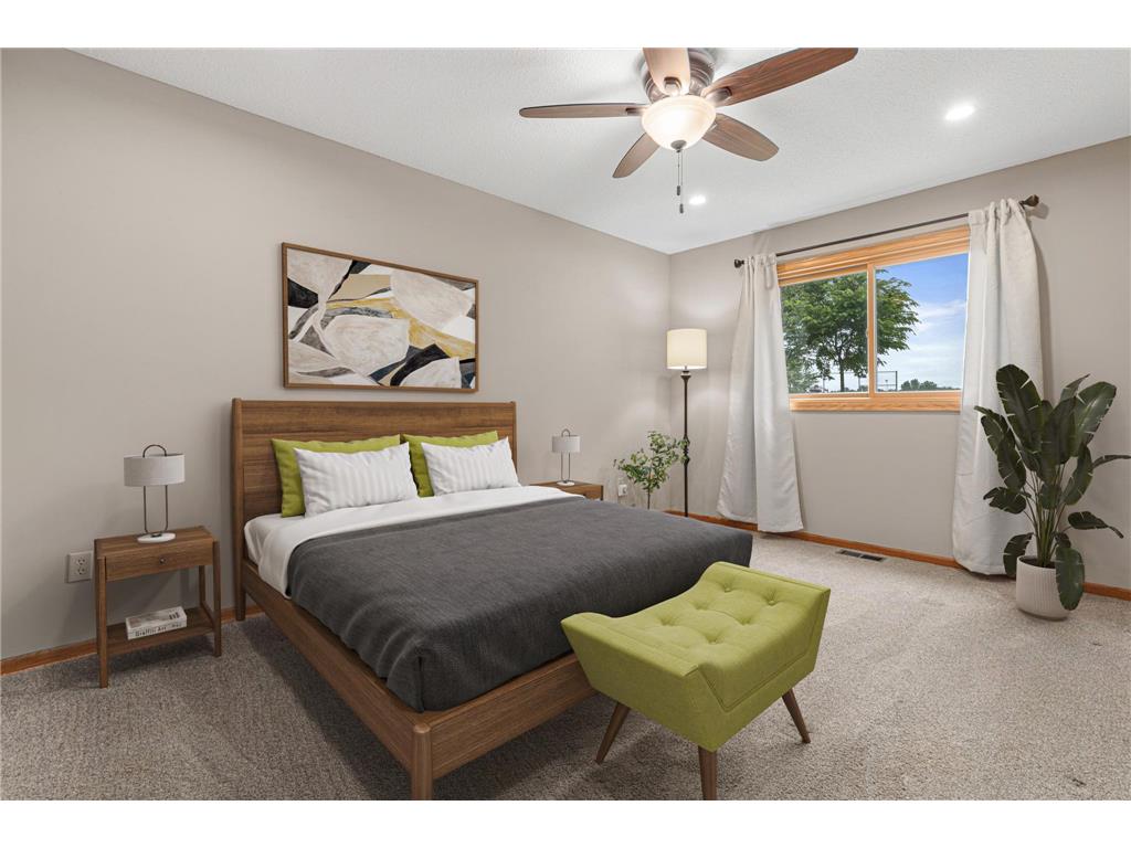 7174 Robinwood Court, Woodbury, MN, 55125 | MLS: 6735444 | Edina Realty