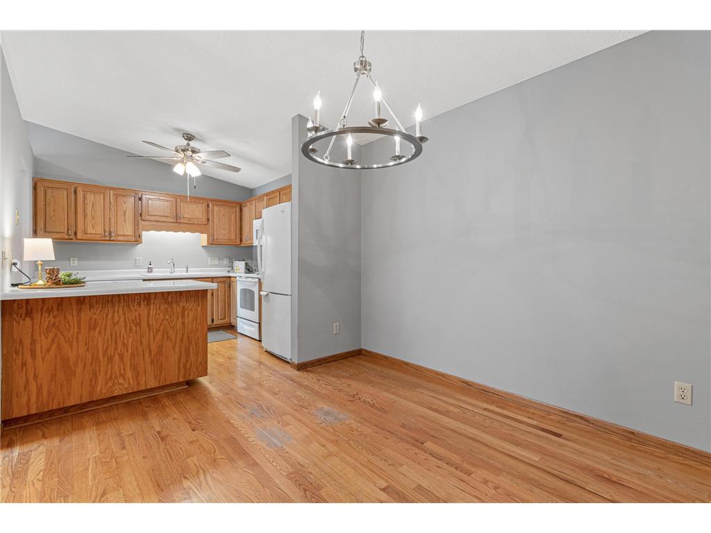 7174 Robinwood Court, Woodbury, MN, 55125 | MLS: 6735444 | Edina Realty