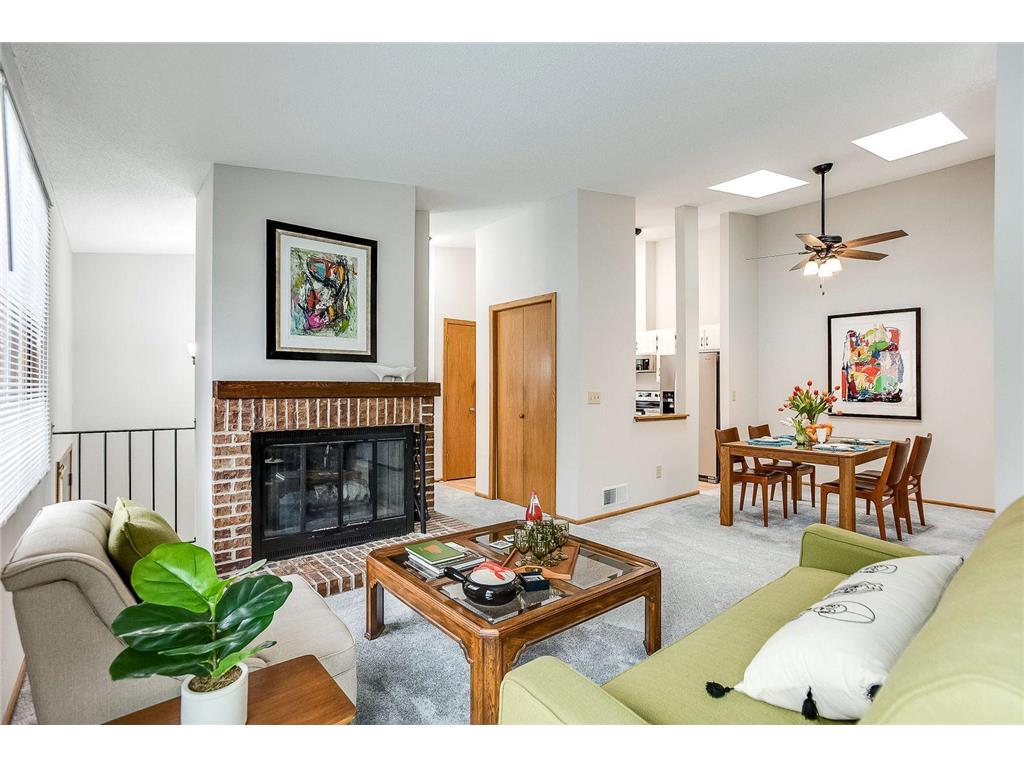 7224 Woodstock Curve, Bloomington, MN, 55438 | MLS: 6340023 | Edina Realty