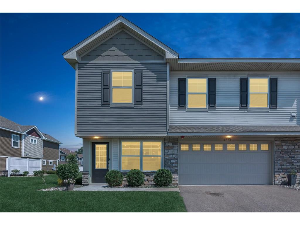 7226 Dora Drive, Lino Lakes, MN, 55038 | MLS: 6752124 | Edina Realty